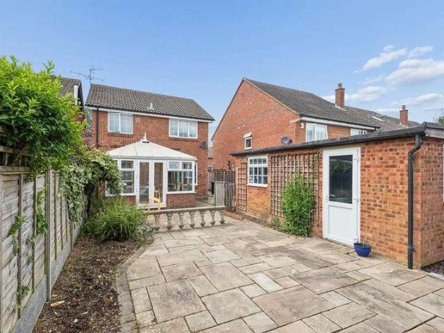 3 bed house for sale