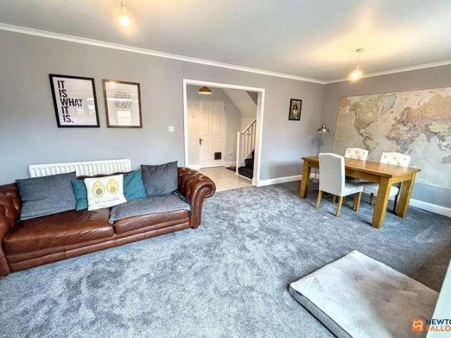 3 bed house for sale