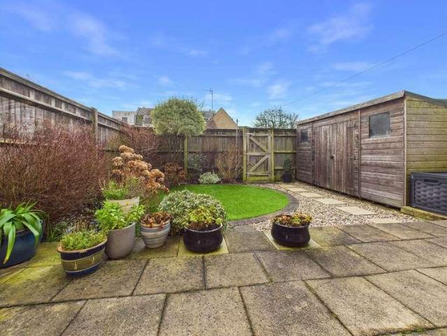 3 bed house for sale
