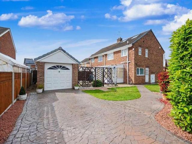 3 bed house for sale