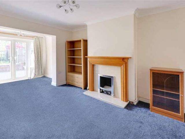 3 bed house for sale