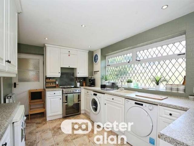 3 bed house for sale