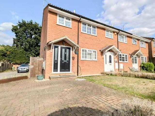 3 bed house for sale