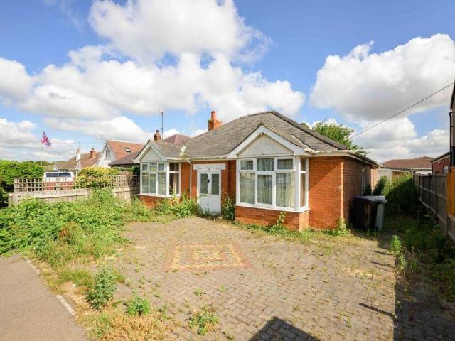 3 bed house for sale