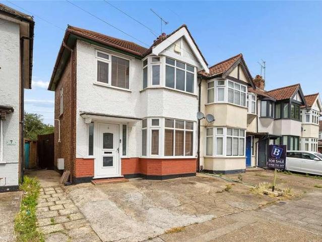 3 bed house for sale