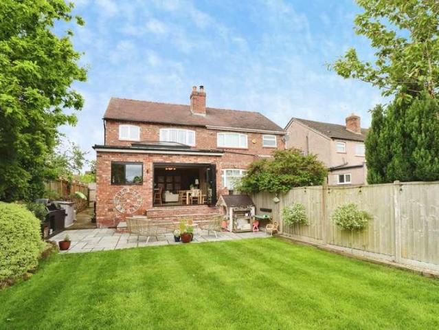 3 bed house for sale