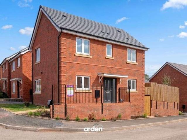 3 bed house for sale