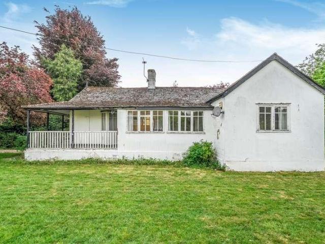 3 bed house for sale