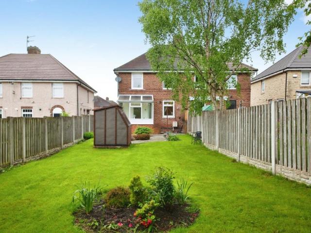 3 bed house for sale