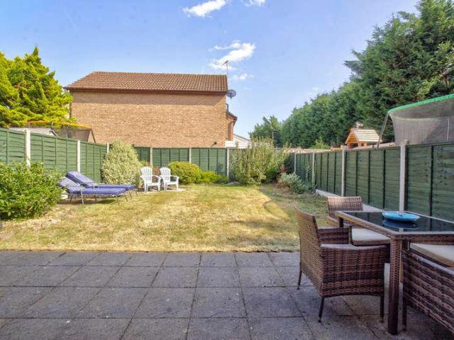 3 bed house for sale