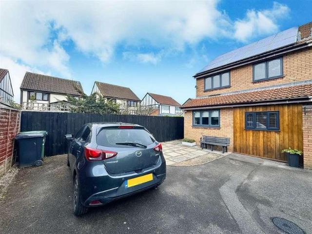 3 bed house for sale