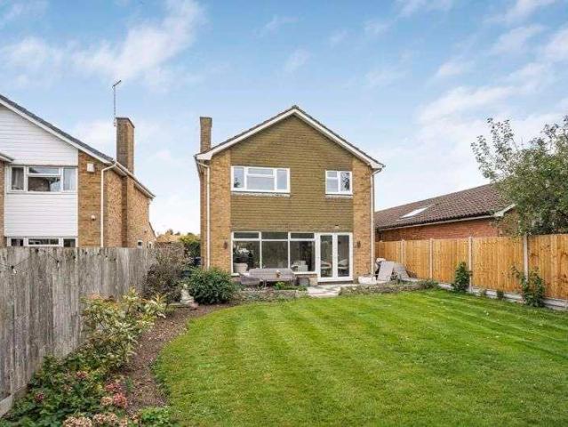 3 bed house for sale