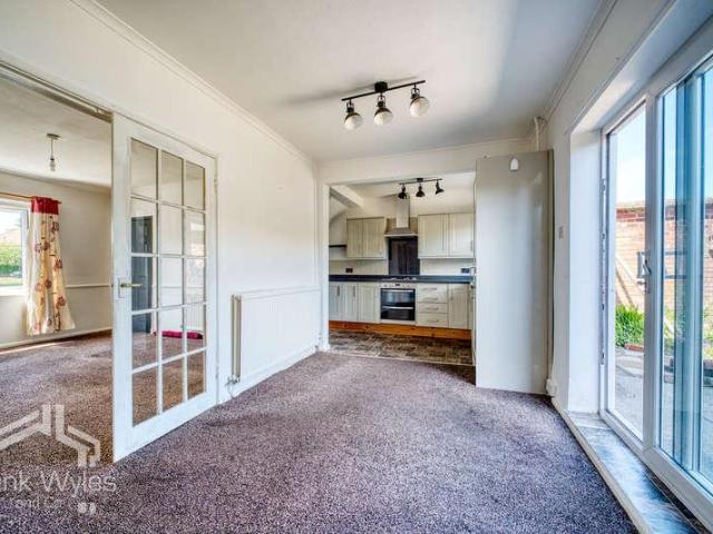 3 bed house for sale