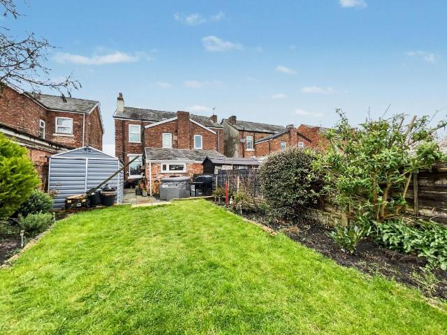 3 bed house for sale