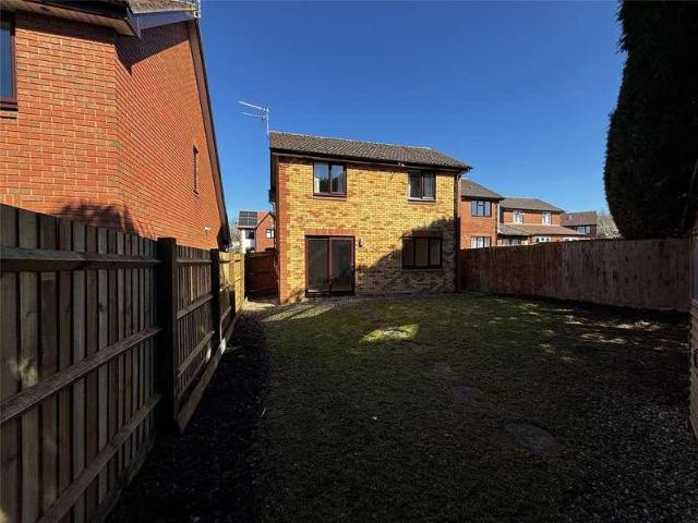 3 bed house for sale