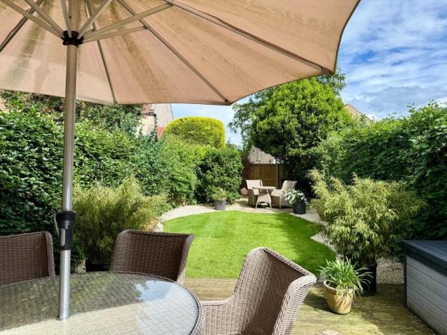 3 bed house for sale