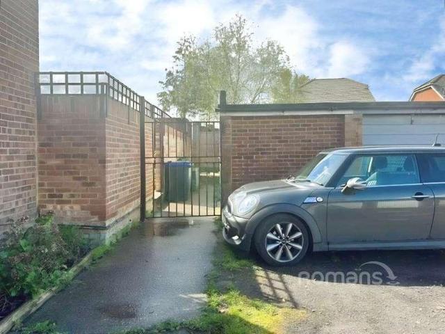 3 bed house for sale