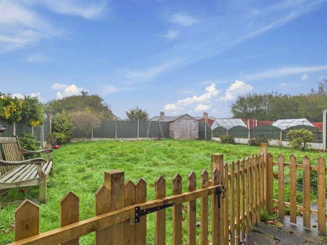 3 bed house for sale