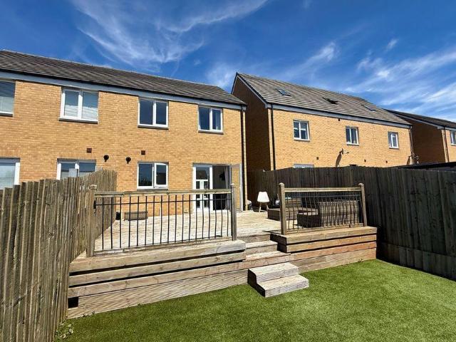 3 bed house for sale