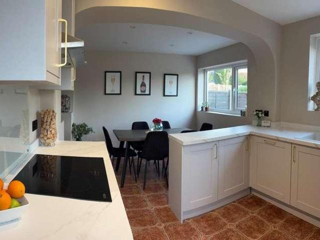 3 bed house for sale