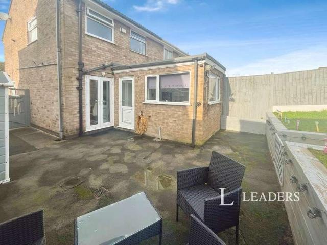 3 bed house for sale