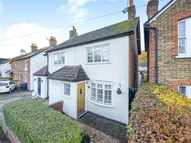 3 bed house for sale