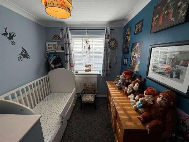 3 bed house for sale