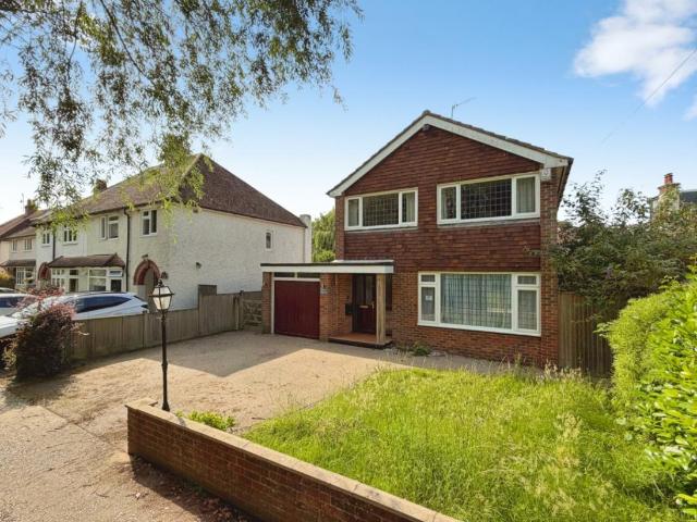 3 bed house for sale