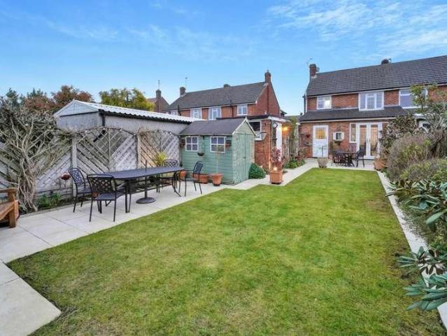 3 bed house for sale