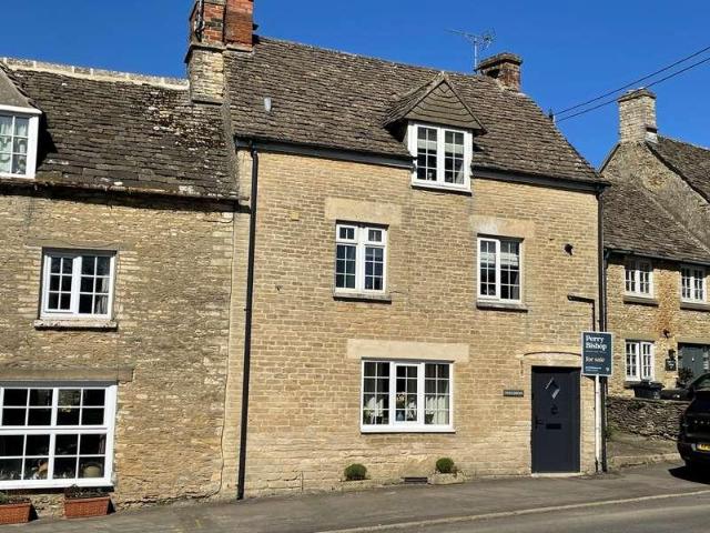 3 bed house for sale