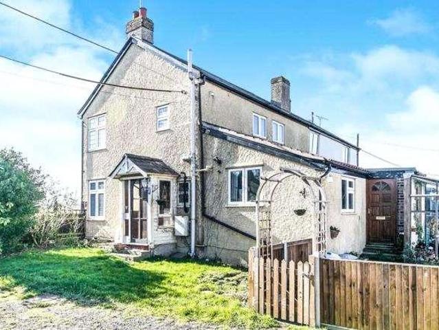 3 bed house for sale