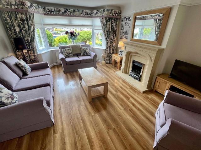 3 bed house for sale