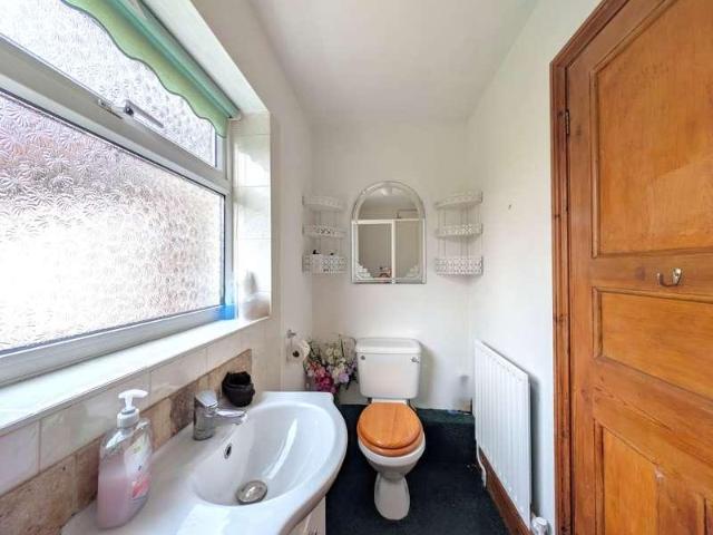 3 bed house for sale