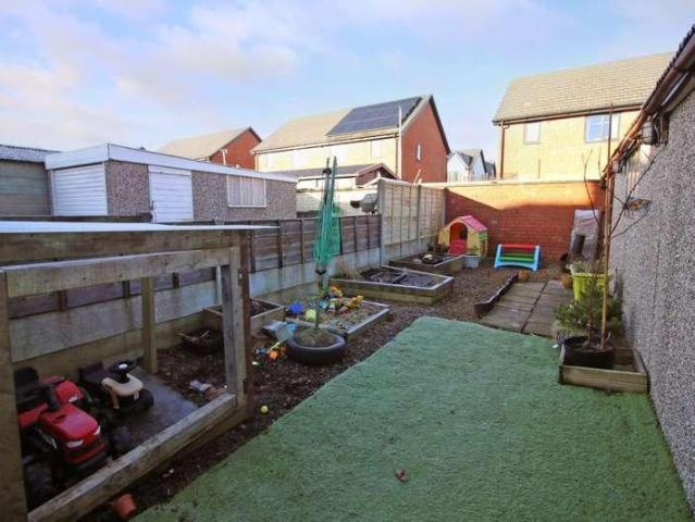 3 bed house for sale