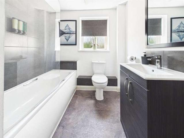 3 bed house for sale