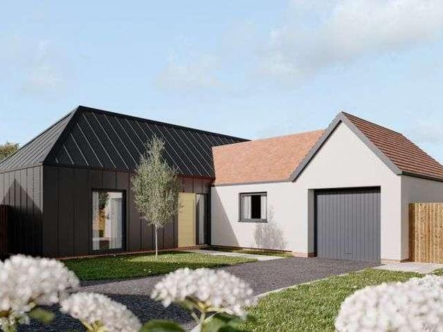 3 bed house for sale
