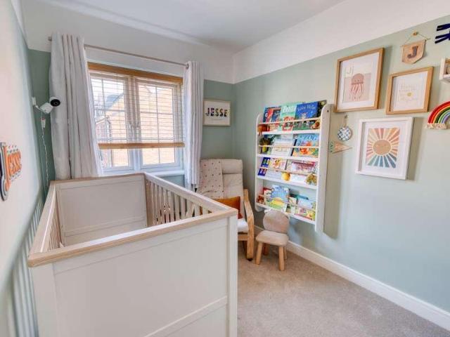 3 bed house for sale