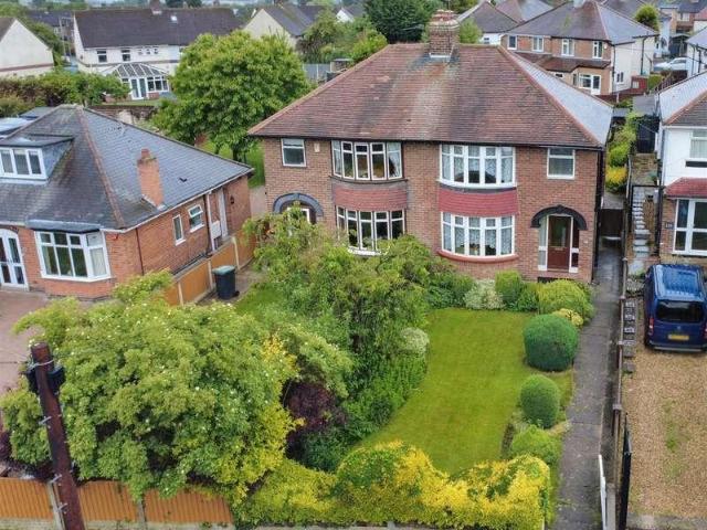 3 bed house for sale