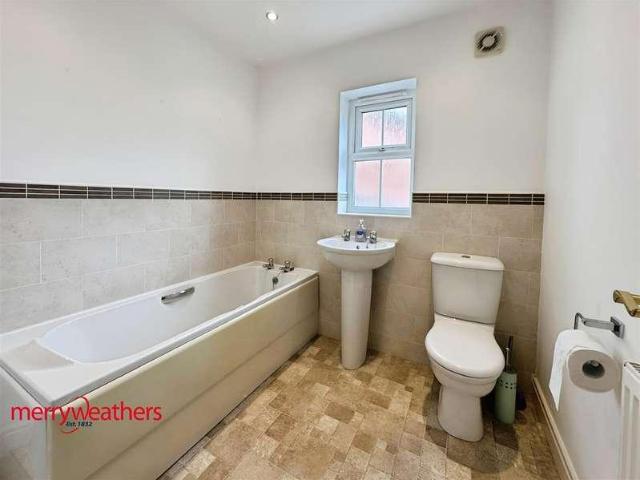 3 bed house for sale