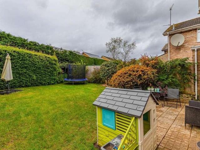 3 bed house for sale