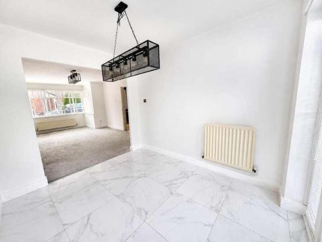 3 bed house for sale