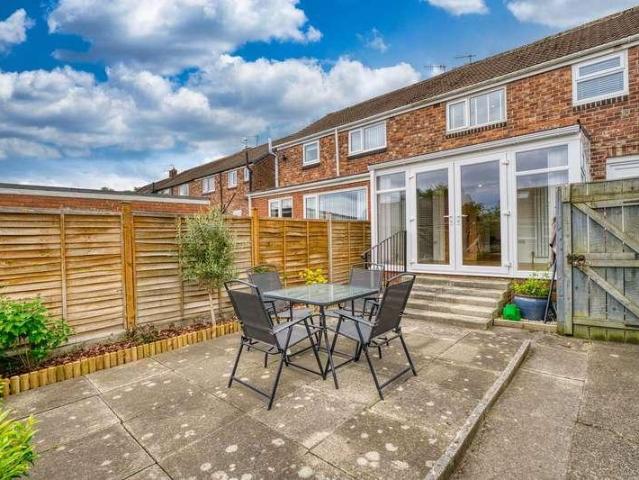 3 bed house for sale