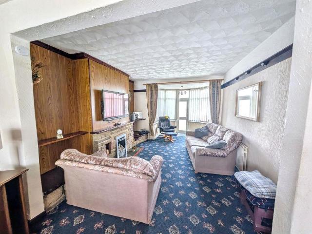 3 bed house for sale