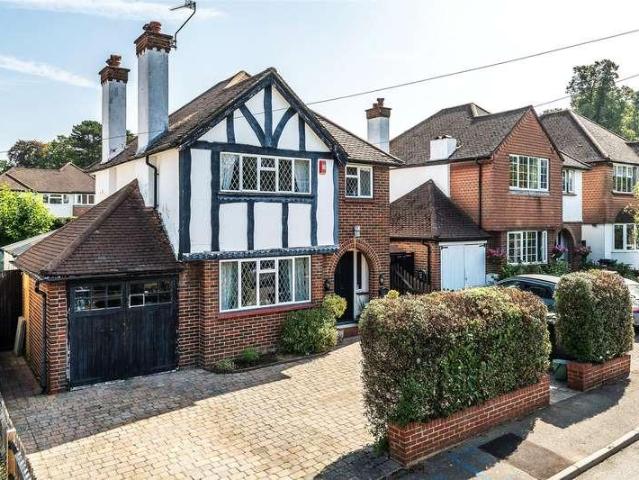 3 bed house for sale