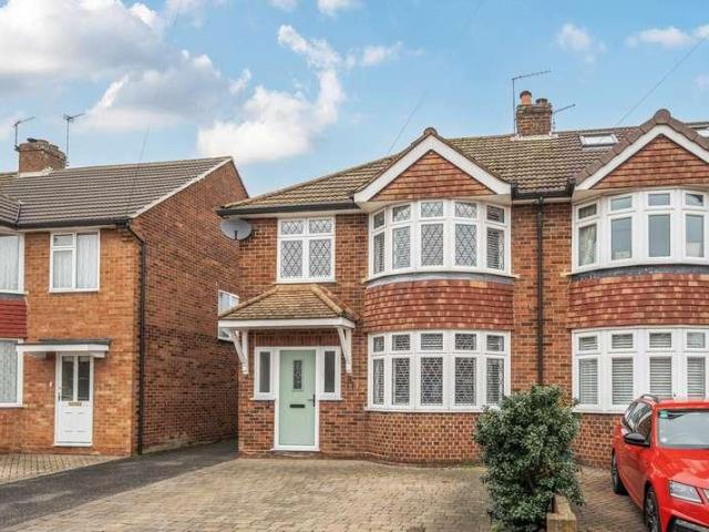 3 bed house for sale