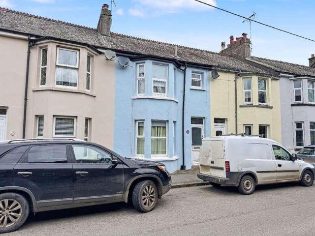 3 bed house for sale
