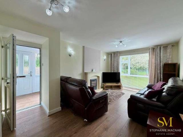 3 bed house for sale