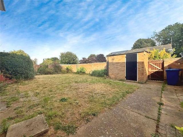 3 bed house for sale