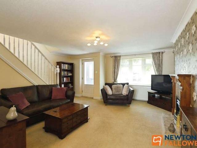 3 bed house for sale
