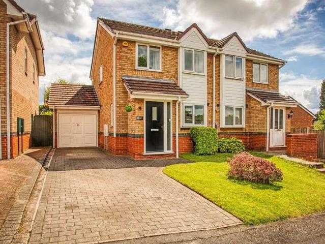 3 bed house for sale
